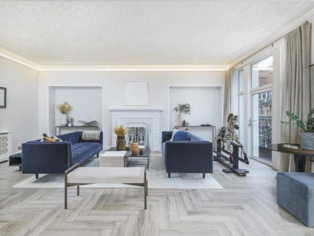 wellington court, knightsbridge, location knightsbridge sw1x