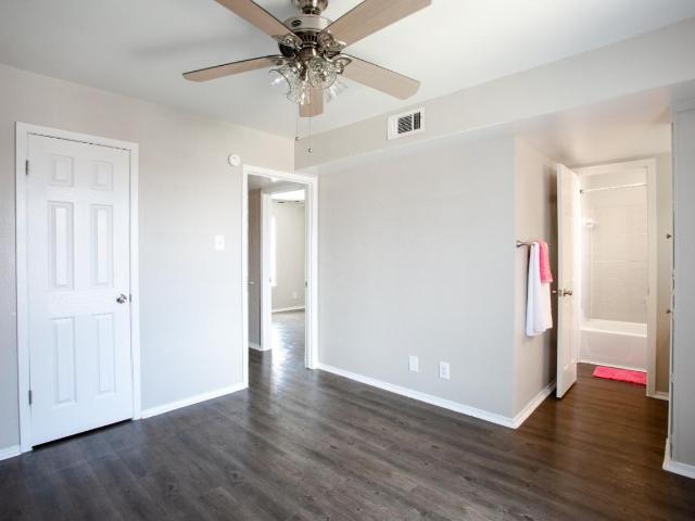 Wellington Estates 2 Bedroom Apartment for Rent at 6623 Callaghan Rd, San Antonio, TX 78229