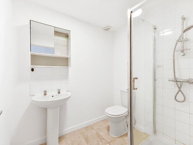 Wellington Passage, London E11, Studio to rent, £1,195 pcm | PrimeLocation