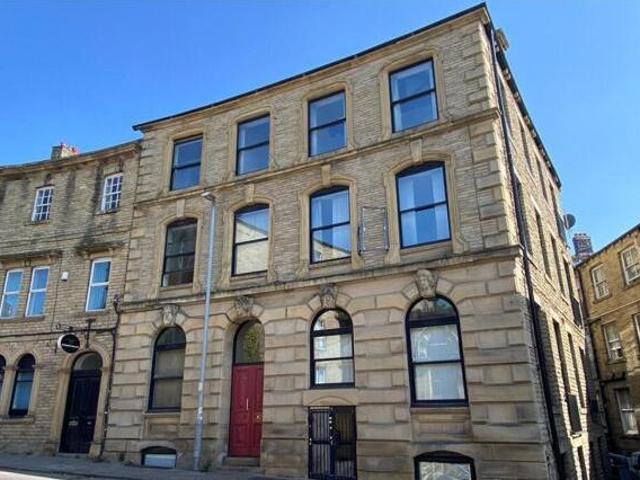Wellington Road, Dewsbury, 1 Bedroom Apartment