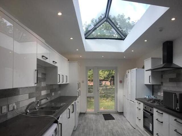 Wellington Road, Fallowfield, 8 Bedroom Semi detached