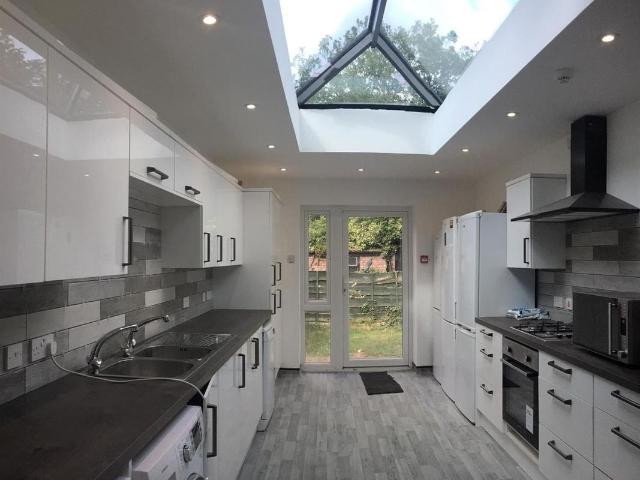 Wellington Road, Manchester M14, 9 bed semi detached house to rent, £4,875 pcm | PrimeLocation