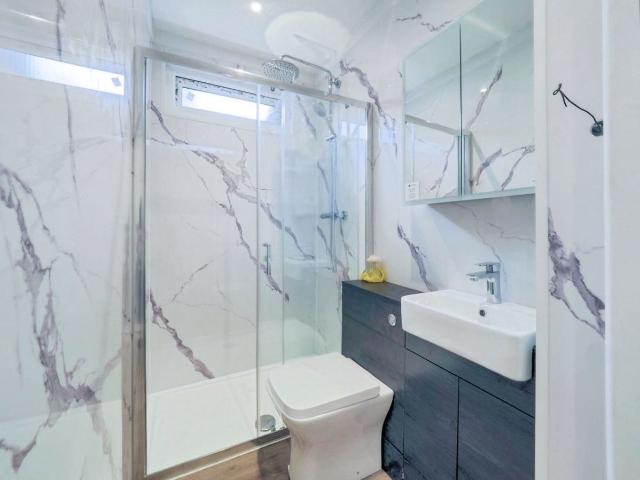 Wellington Road, Watford, Hertfordshire WD17, Room to rent, £850 pcm | PrimeLocation
