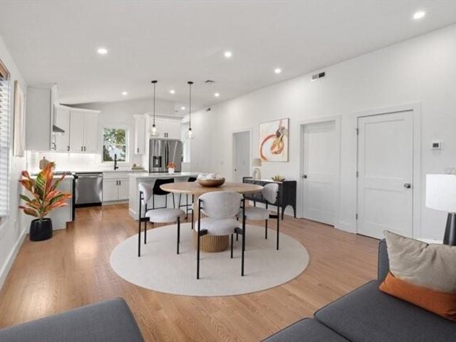 Wellington St Unit,waltham, Condo For Sale