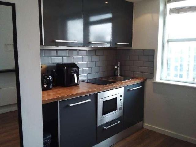 Wellington Street, City Centre West Point, LS1