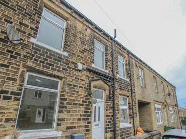 Wellington Street, Huddersfield, 2 Bedroom Terraced