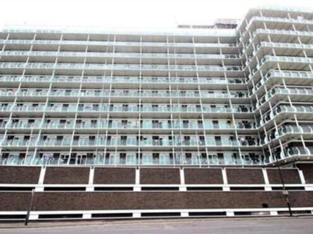 Wellington Street, Northampton House, Northampton, 2 Bedroom Flat
