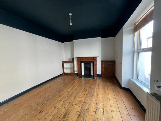 Wellington Street, Plymouth PL4 4 bed terraced house to rent £2,652 pcm £612 pw