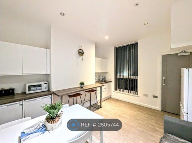 Wellington Street, Preston PR1, Room to rent, £475 pcm | PrimeLocation