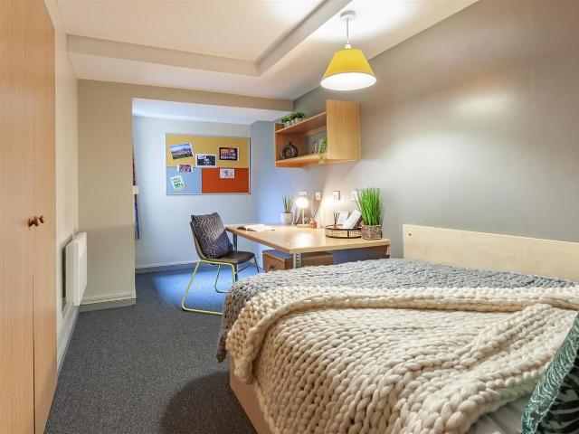 Wellington Street, Sheffield S1, Room to rent, £498 pcm | PrimeLocation