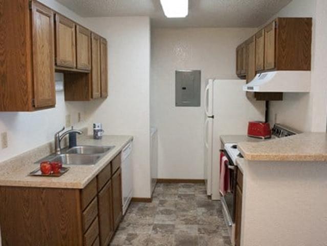 Wellington Townhomes 2 Bedroom, 2 Bathroom