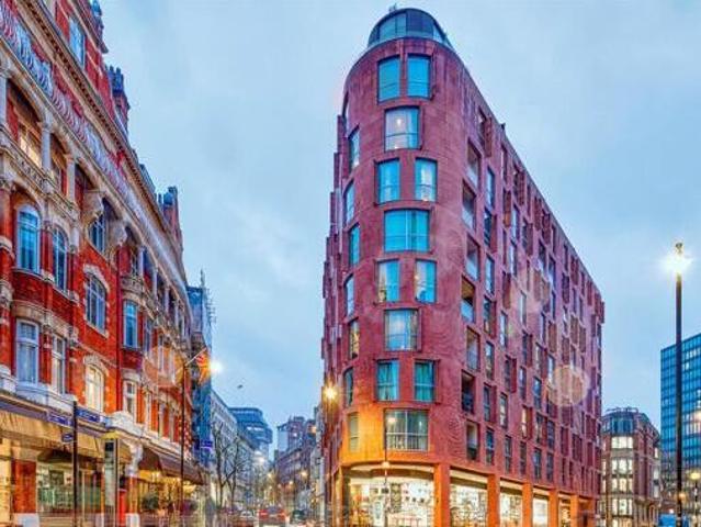 Welllington House, Buckingham Gate, 2 Bedroom Apartment