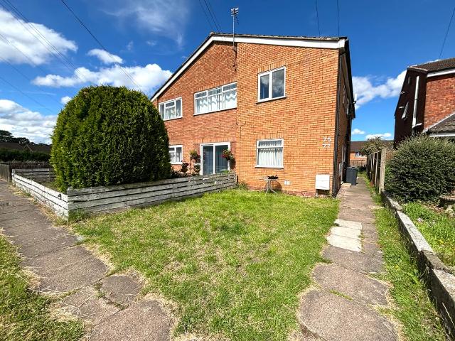 Wellman Croft, Birmingham B29, 2 bed maisonette to rent, £950 pcm | PrimeLocation
