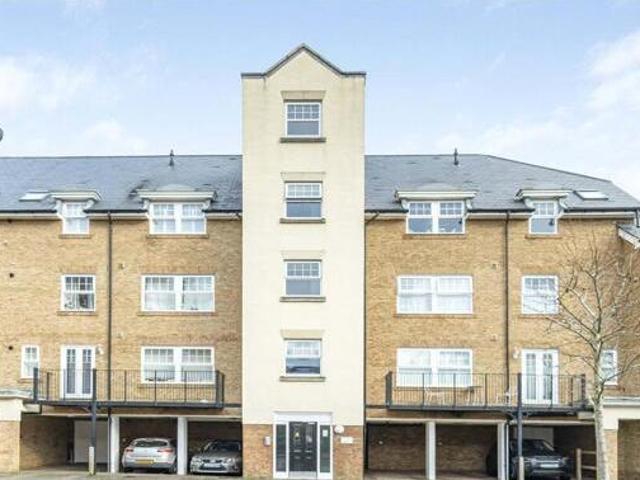 Wells View Drive, Bromley, 2 Bedroom Apartment