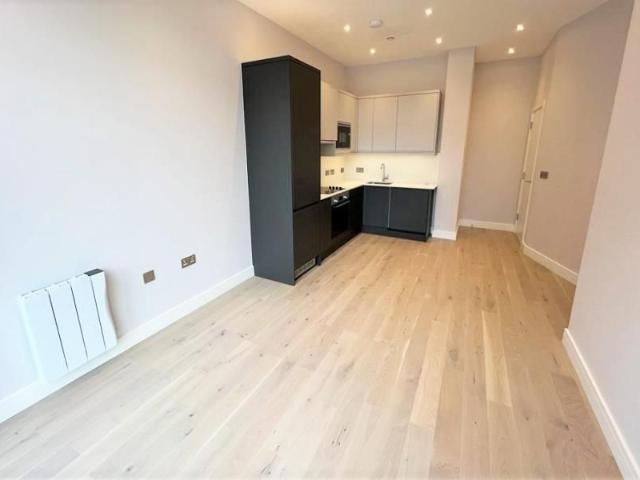 Wells Court, Woking, Surrey, GU21
