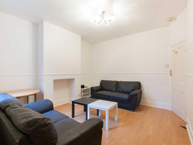 Wells House Road, London NW10, 3 bed semi detached house to rent, £2,700 pcm | PrimeLocation