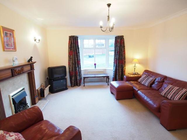 Wellside Circle, Kingswells, AB15