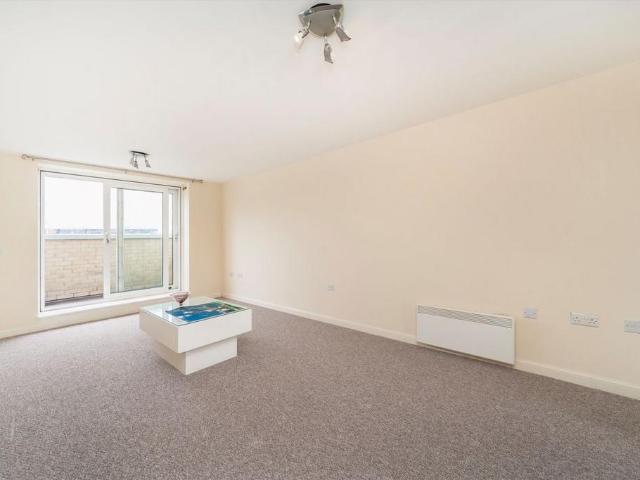 Wellspring Crescent, Wembley HA9 2 bed flat to rent £2,000 pcm £462 pw