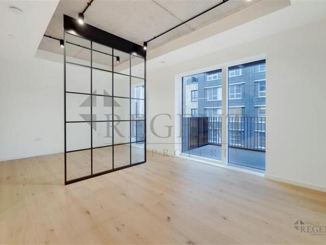 Wellspring House, Seagull Lane, E16 Studio to rent £1,850 pcm £427 pw