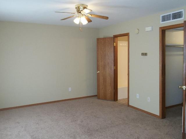 Wellsprings Studio Suites Studio Apartment for Rent at 120 S Burdick St, Stillwater, OK 74074