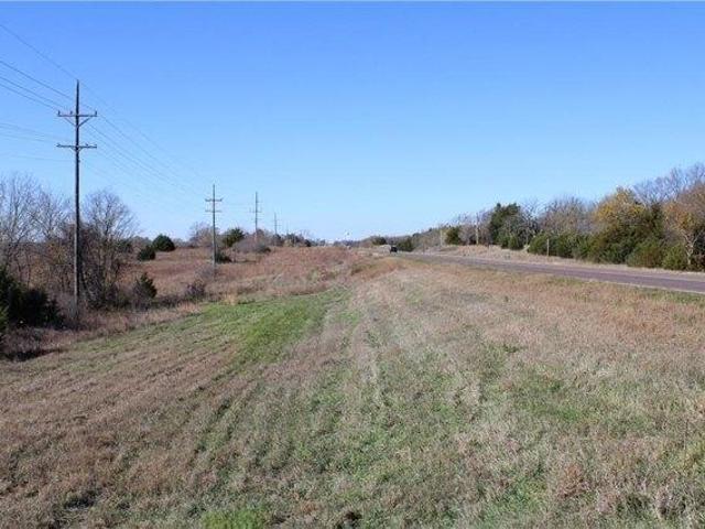 Wellsville KS 66092 LS89657621