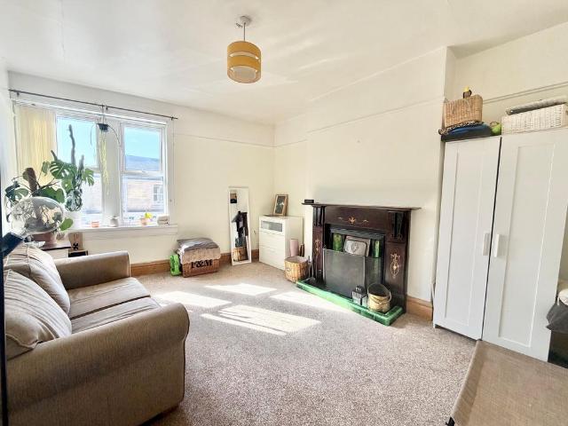 Wellsway, BATH 1 bed apartment to rent £1,225 pcm £283 pw