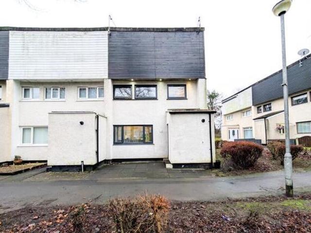 Wellwood, Kilwinning, 3 Bedroom End