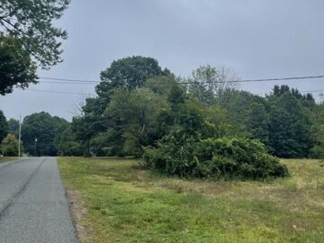 Wequamps Dr Lot,deerfield, Plot For Sale