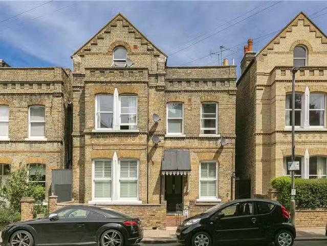 Werter Road, Putney, SW15 2LL