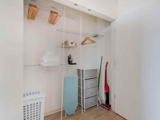 Werner Studio Apartment for Rent at 3046 17th Ave W, Seattle, WA 98119 Interbay