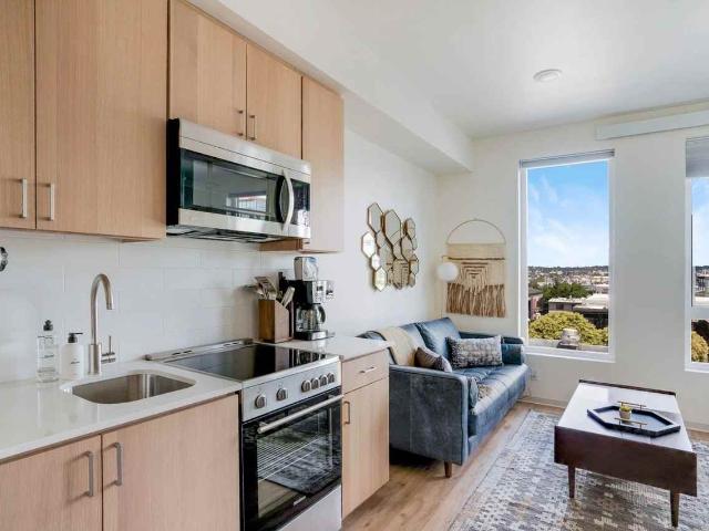 Werner Studio Apartment for Rent at 3046 17th Ave W, Seattle, WA 98119 Interbay