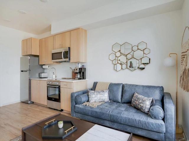 Werner Studio Apartment for Rent at 3046 17th Ave W, Seattle, WA 98119 Interbay