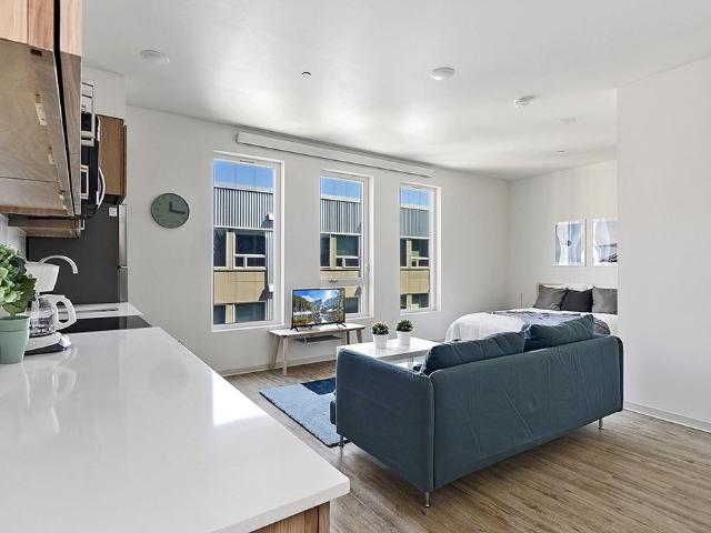 Werner Studio Apartment for Rent at 3046 17th Ave W, Seattle, WA 98119 Interbay