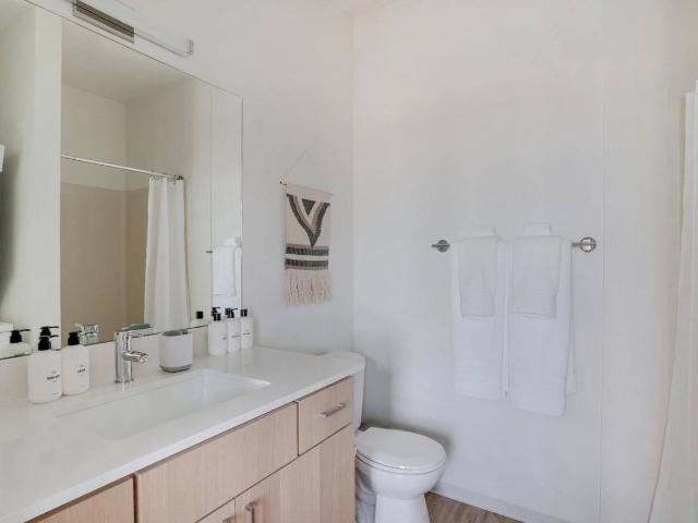 Werner Studio Apartment for Rent at 3046 17th Ave W, Seattle, WA 98119 Interbay