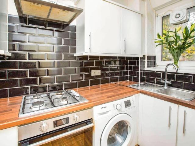 Werrington Street, London, NW1 4 bed apartment to rent £4,200 pcm £969 pw