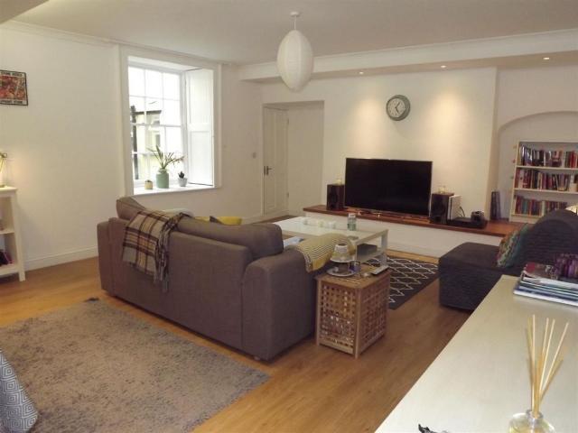 West Mall, Bristol, BS8