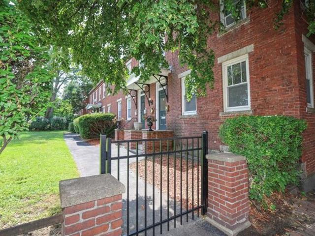 West Merrimack St Unit,manchester, Condo For Sale