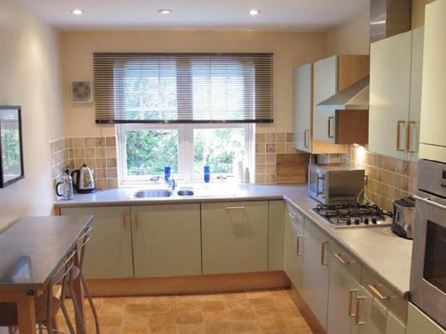 West Mill Bank, Edinburgh, EH13 2 bed flat to rent £1,485 pcm £343 pw