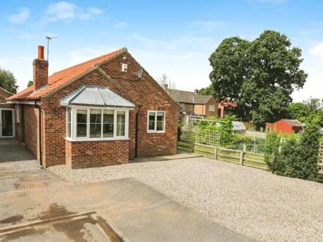 West Moor Lane, Raskelf, 3 Bedroom Detached