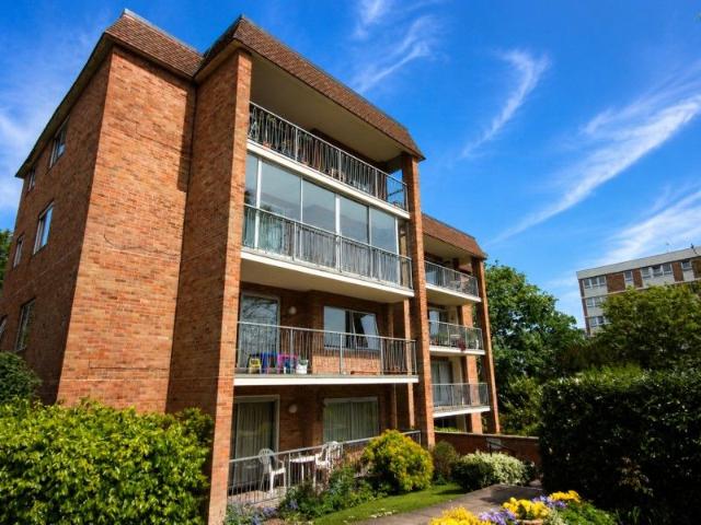 West Mount, The Mount GU2, 2 bed flat to rent, £1,700 pcm | PrimeLocation