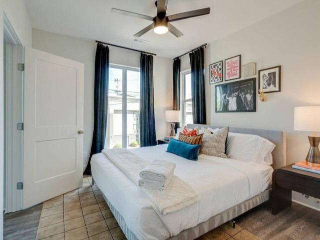 West Nashville Furnished Main Floor Bedroom
