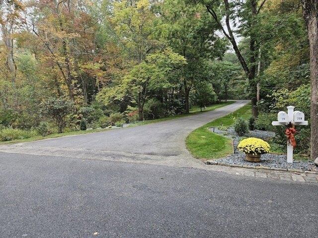 West Newbury MA 01985 LS94374651