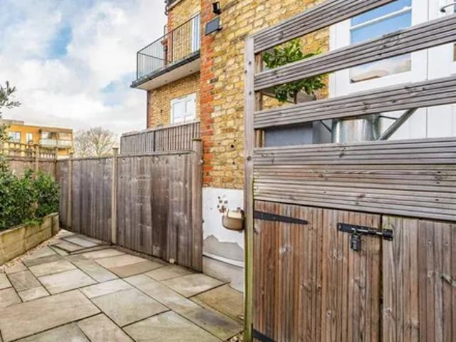 West Norwood Fire Station, Knight's Hill, London, SE27 0QA, United Kingdom | 3 bed apartment for rent #136661460 | Rentberry