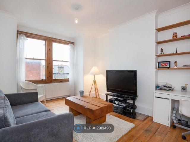 West Norwood, London SE27, 1 bed flat to rent, £1,750 pcm | PrimeLocation