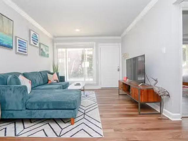 West Ocean View Avenue