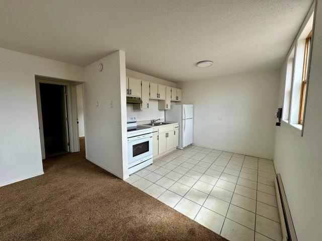 West Ave 4 Plex 1 Bedroom Apartment for Rent at 3509 S West Ave, Sioux Falls, SD 57105