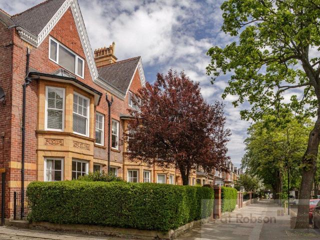 West Avenue, Gosforth, Newcastle Upon Tyne NE3, 3 bed flat to rent, £1,800 pcm | PrimeLocation