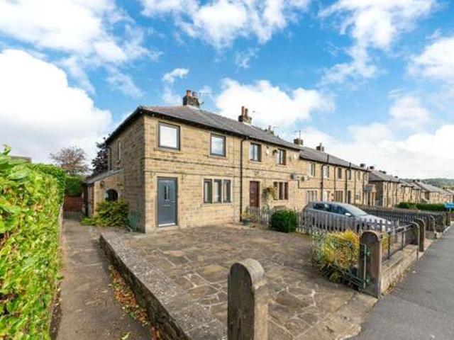 West Avenue, Honley, 3 Bedroom End