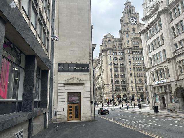 West Africa House, 25 Water Street. 2 bed apartment to rent £1,000 pcm £231 pw