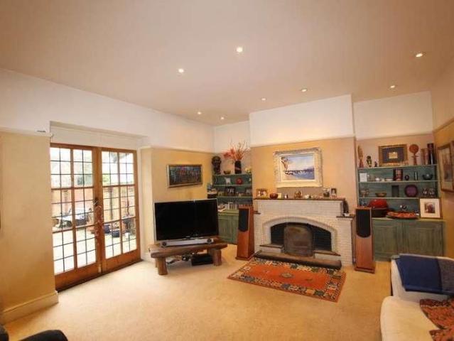 West Byfleet, Surrey, KT14